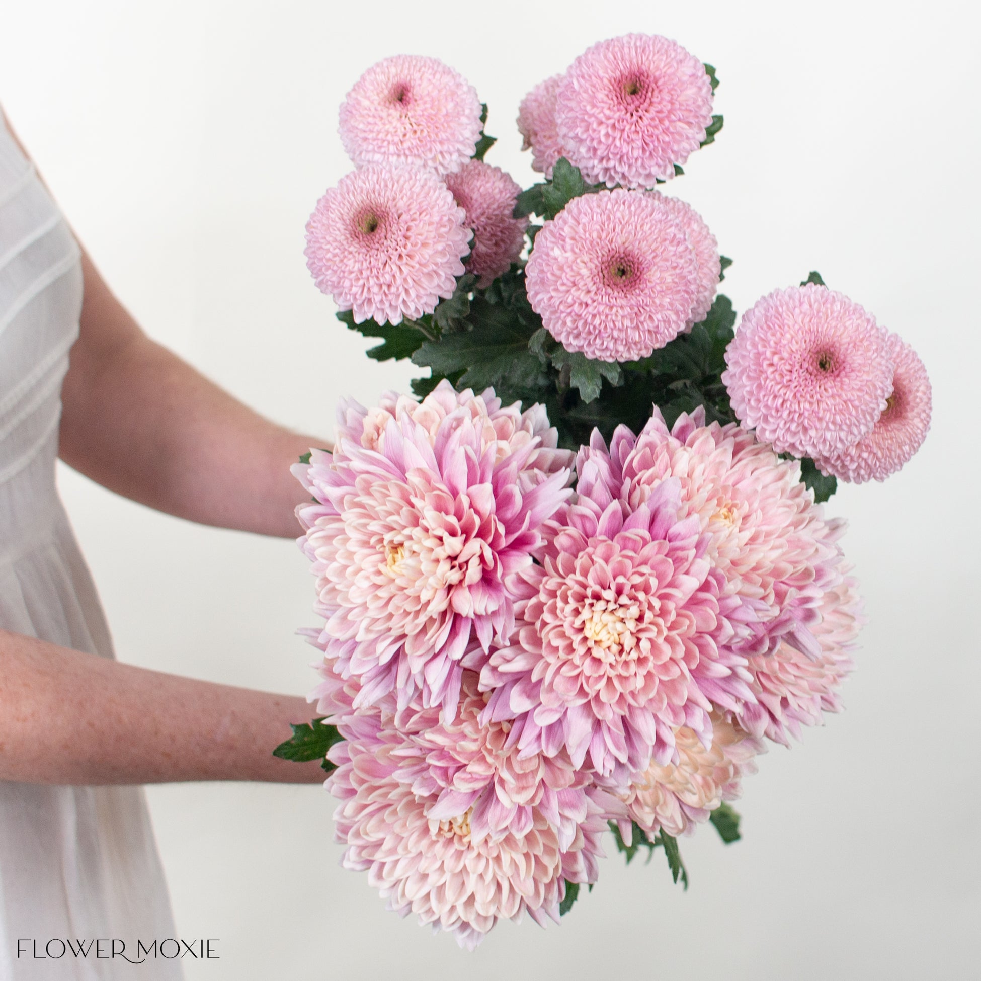 Peachy Pink and Light Pink Cremones Mixed Box | DIY Wedding Flowers ...