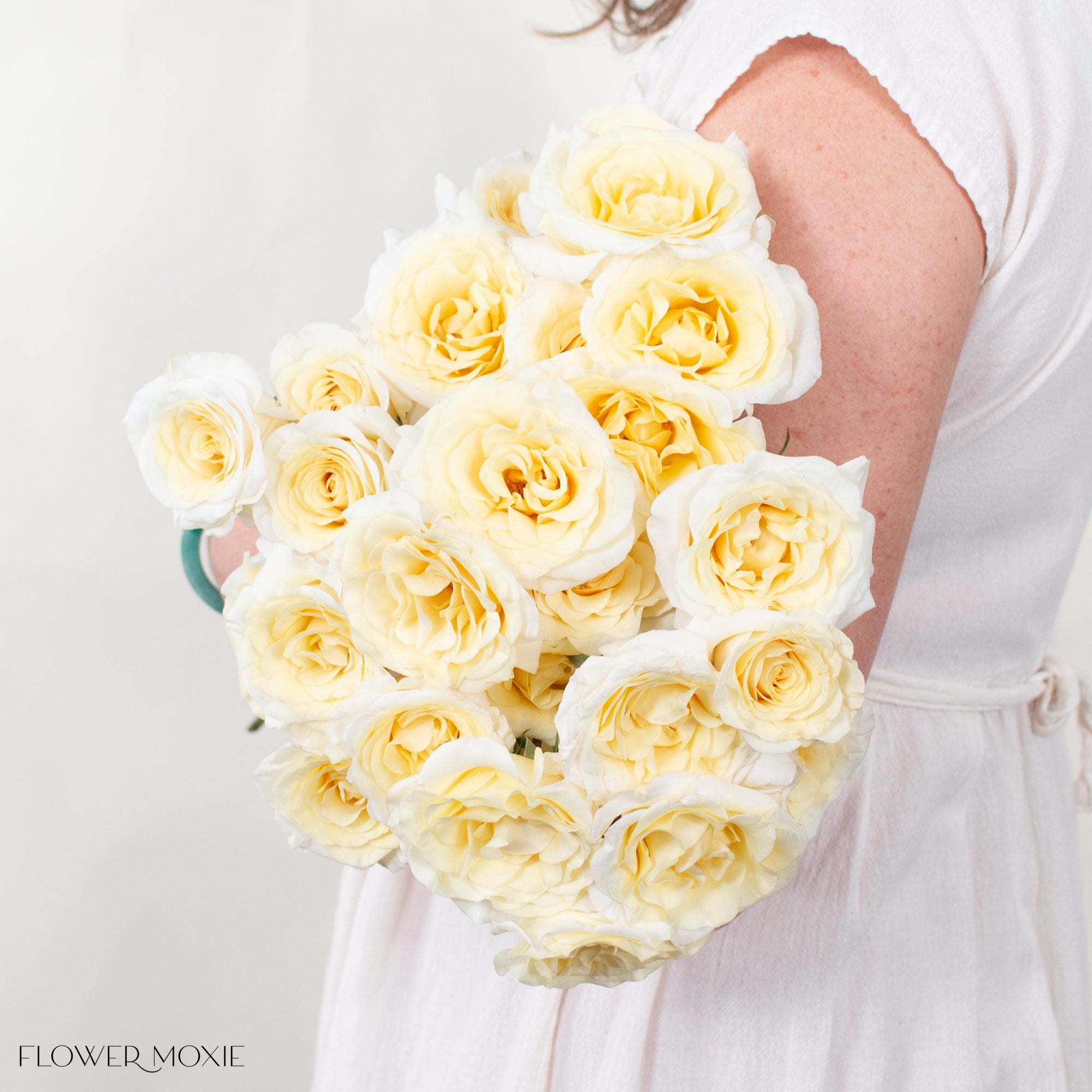 Butter Yellow Spray Roses | DIY Flowers from Flower Moxie with Free ...