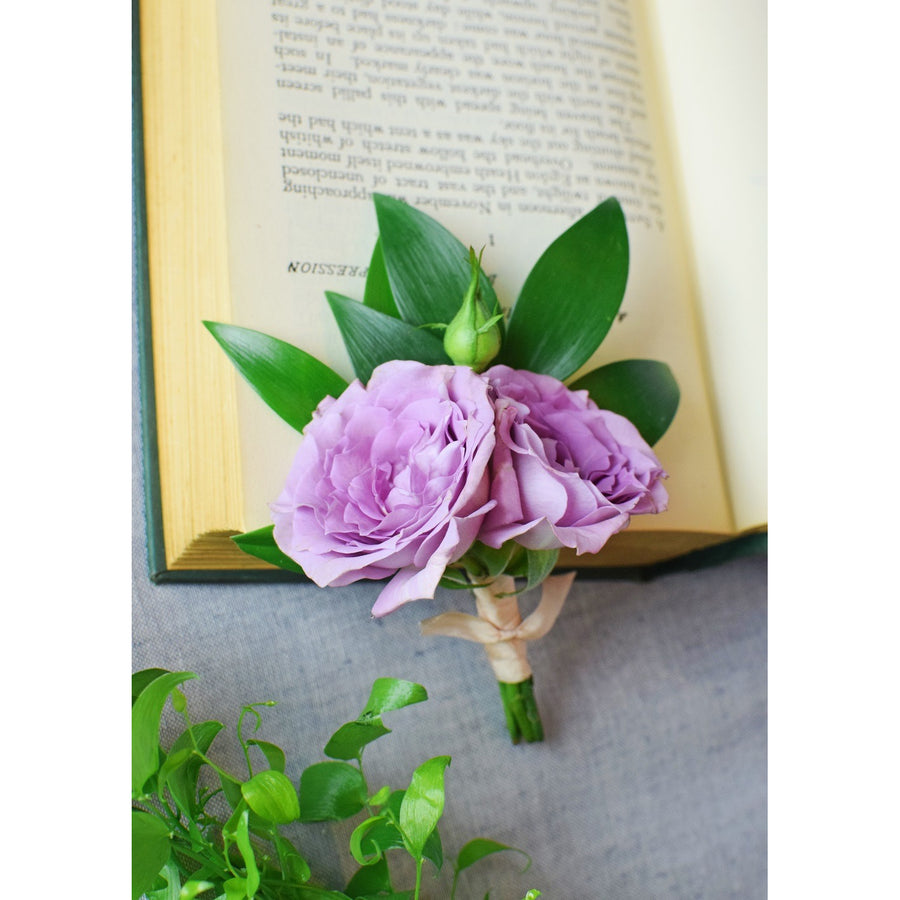 Lavender Spray Rose Flower | DIY Wedding Flowers | Flower Moxie